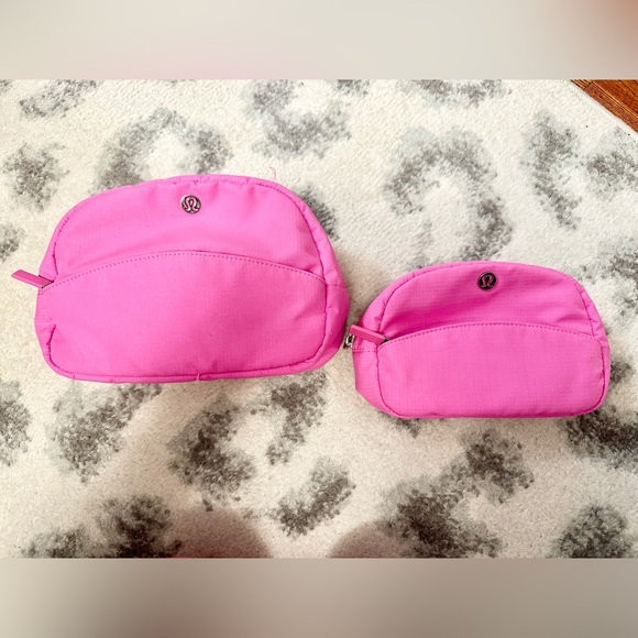 lululemon athletica | Bags | Lululemon Go Getter Pouch And Go Getter ...